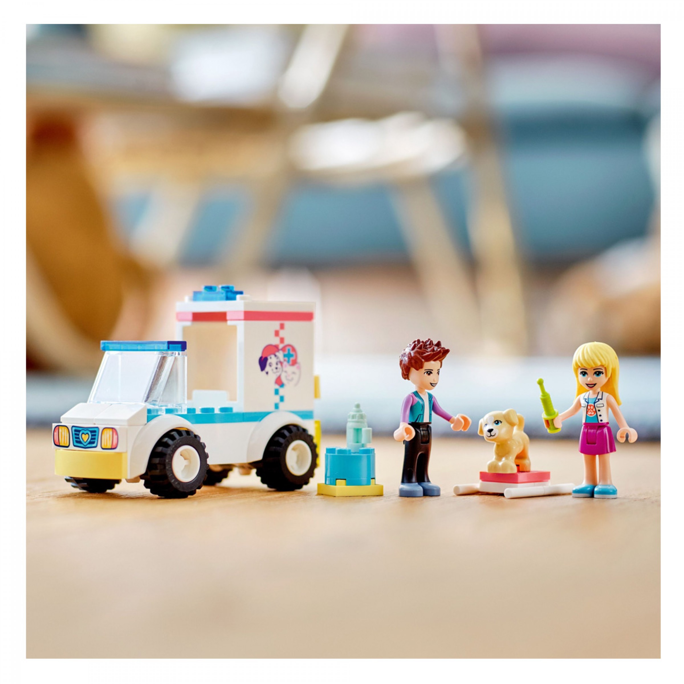 Lego-LEGO PET CLINIC AMBULANCE 41694(41694) | lampridis.gr